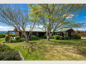 Jodine Twose | Real Estate Agent | Trade Me Property