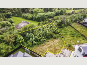 Jess Setu | Real Estate Agent | Trade Me Property