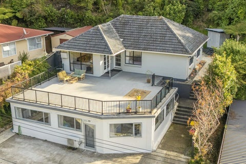 70 Sunny Grove, Wainuiomata, Lower Hutt, Wellington For Sale
