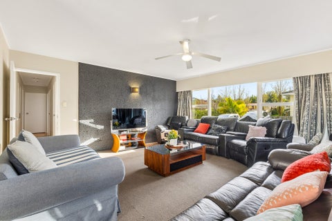 5 & 5a Okataina Street, Pakuranga, Manukau City, Auckland For Sale