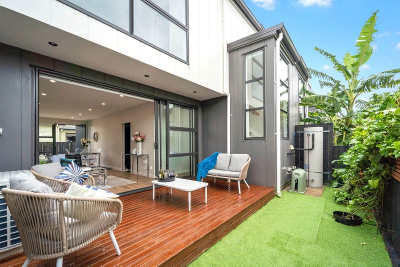 11/33 Erima Avenue, Panmure, Auckland City, Auckland