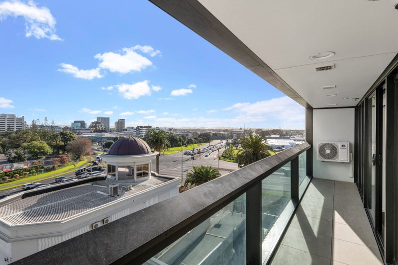 411/8 Lakewood Court, Manukau, Manukau City, Auckland