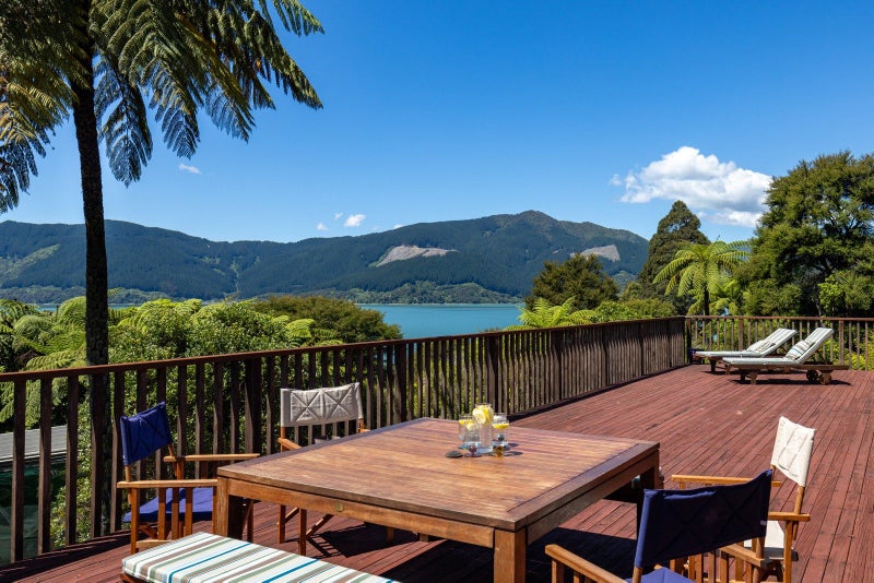 Whatanihi Bay, Pelorus Sounds, Marlborough, Marlborough