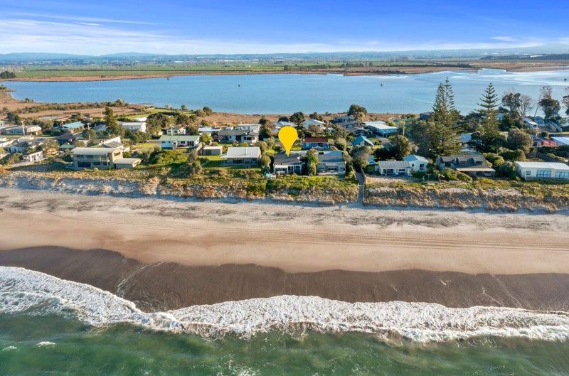 579A Pukehina Parade, Pukehina, Western Bay Of Plenty, Bay Of Plenty