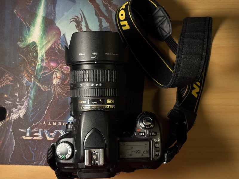 Nikon D80 with 18-70mm kit lens : BidBud