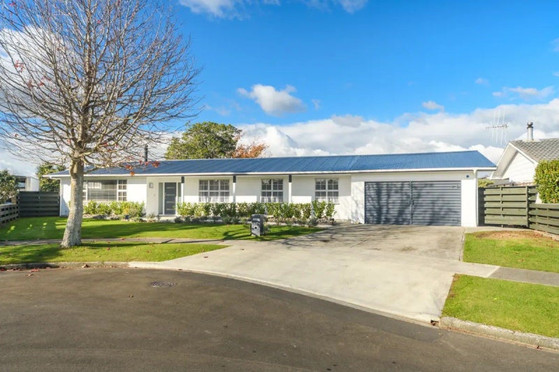 17 Anaru Place, Awapuni, Palmerston North, Manawatu / Whanganui