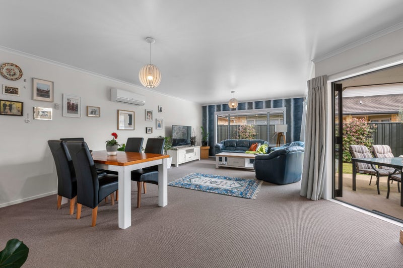 16/64 Kawaha Point Road, Kawaha Point, Rotorua, Bay Of Plenty