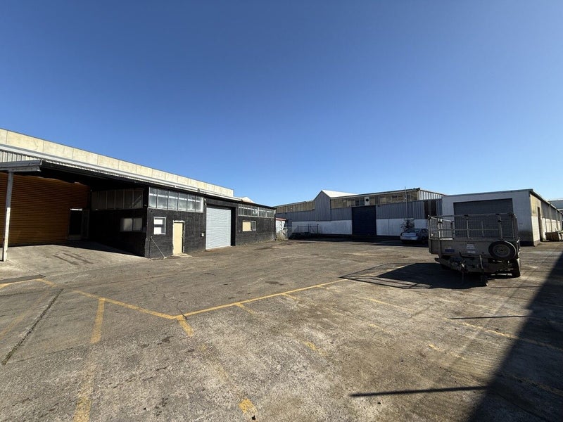 2/4 Gabador Place, Mount Wellington, Auckland City, Auckland