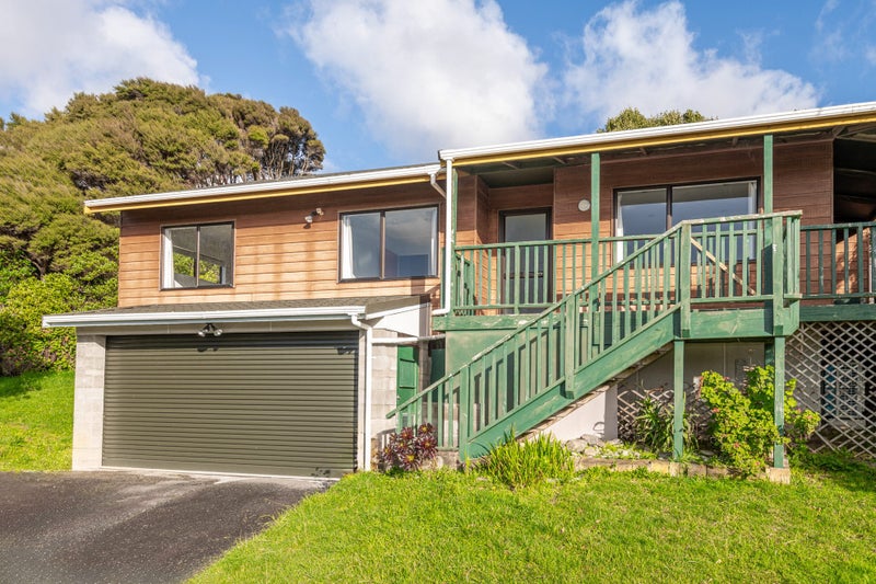 22 Albatross Close, Whitby, Porirua, Wellington