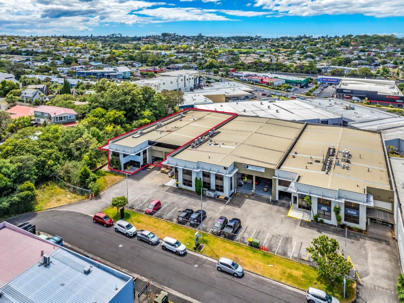 8A Target Court, Wairau Valley, North Shore City, Auckland