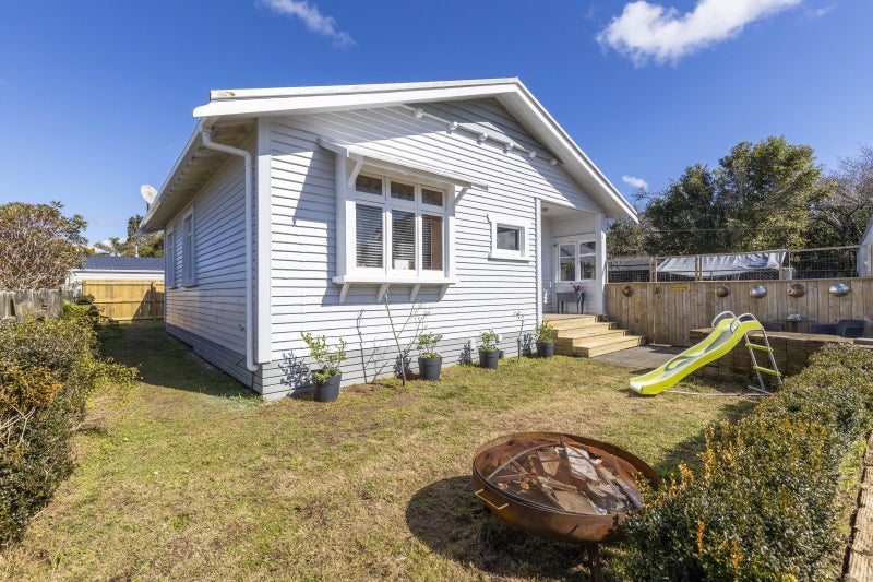 15 Ngahere Street, Inglewood, New Plymouth, Taranaki