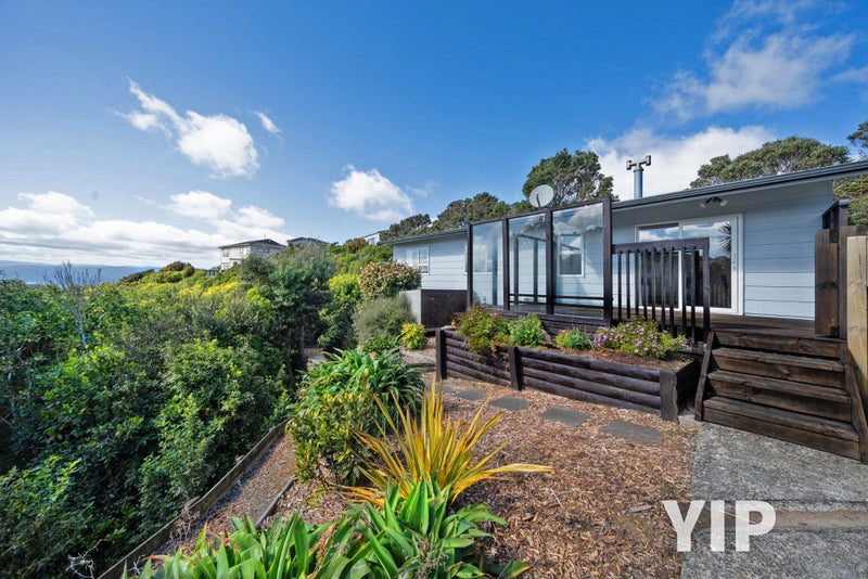 4 Fernhaven Grove, Newlands, Wellington, Wellington