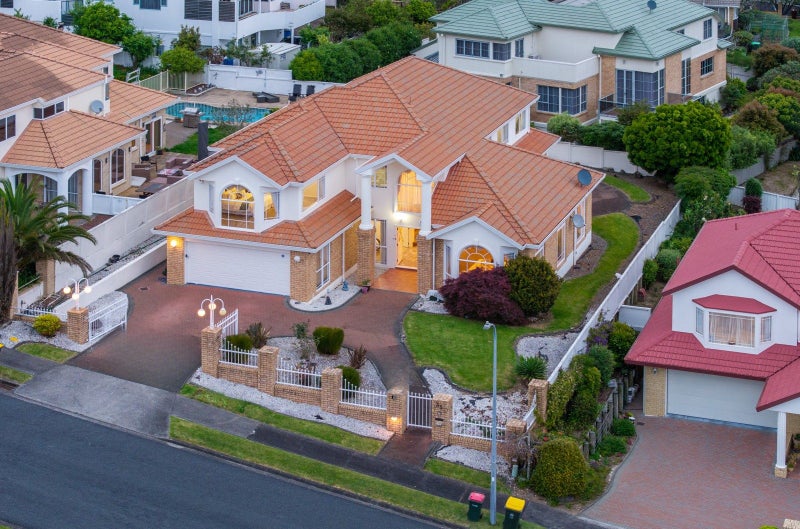 35 McCahill Views, Botany Downs, Manukau City, Auckland