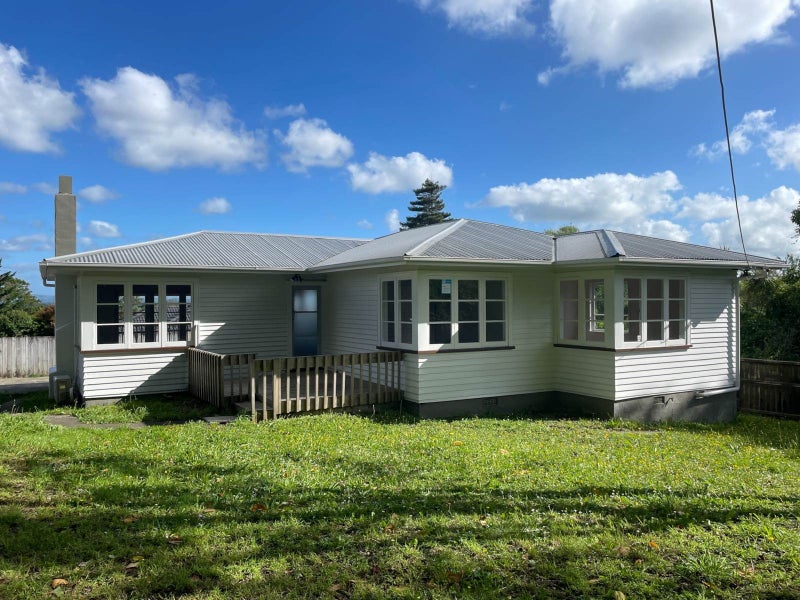 1 Shifnal Drive, Randwick Park, Manukau City, Auckland