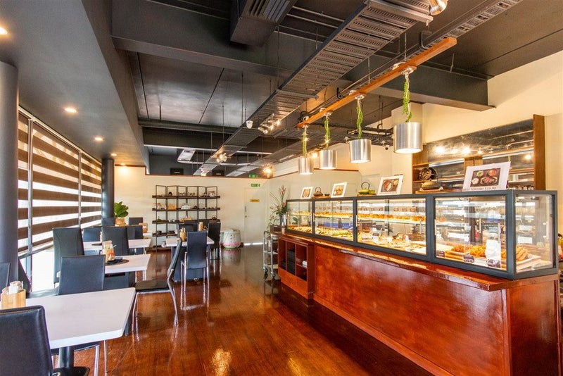 E2/4 Orbit Drive, Rosedale, North Shore City, Auckland