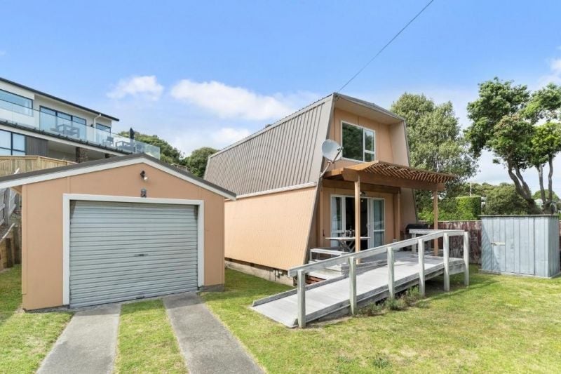 56 Tutere St, Waikanae Beach, Kapiti Coast, Wellington