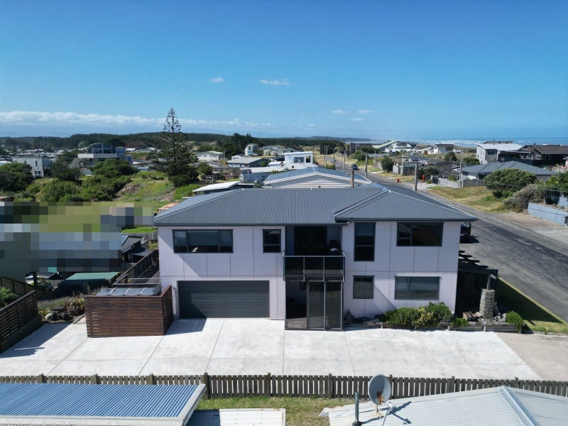17 Marine Parade, Foxton Beach, Horowhenua, Manawatu / Whanganui