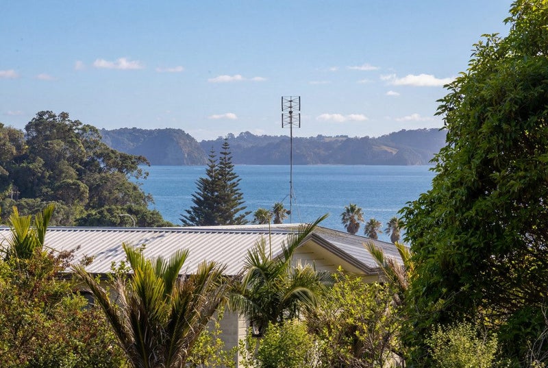 1/96 William Bayes Place, Red Beach, Rodney, Auckland