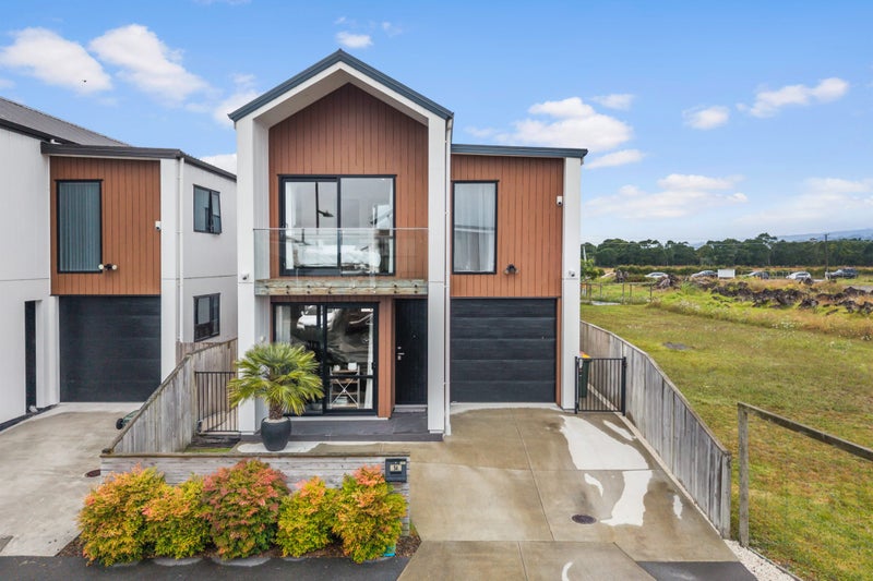 54 Clayden Shuttleworth Street, Papakura, Auckland