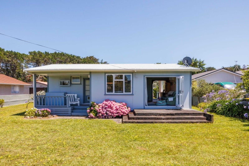 72 Nash Parade, Foxton Beach, Horowhenua, Manawatu / Whanganui
