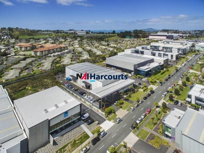 15 Orbit Drive, Rosedale, North Shore City, Auckland