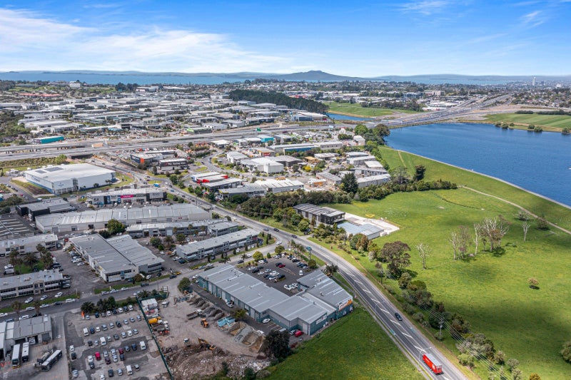 10/215 Rosedale Road, Albany, North Shore City, Auckland