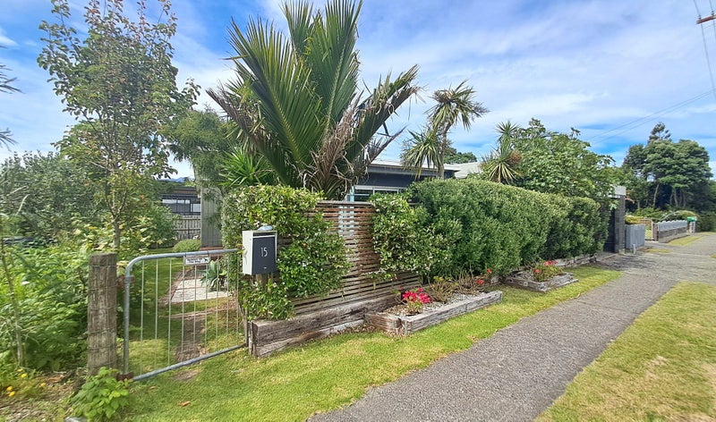 15 Cook Street, Carters Beach, Buller, West Coast