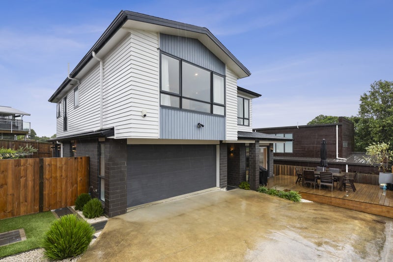 8A Jeff Place, Howick, Manukau City, Auckland