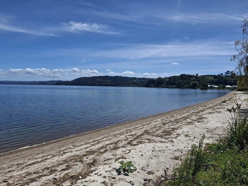 39 Takinga Street, Mourea, Rotorua, Bay Of Plenty