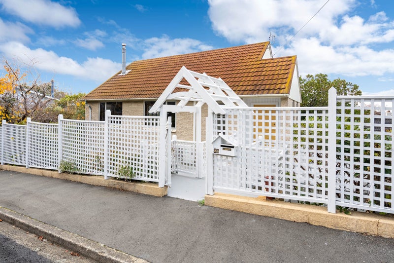 24 Pollock Street, Maori Hill, Dunedin, Otago For Rent
