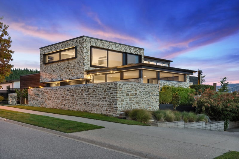34 Minaret Ridge, Wanaka, Otago For Sale