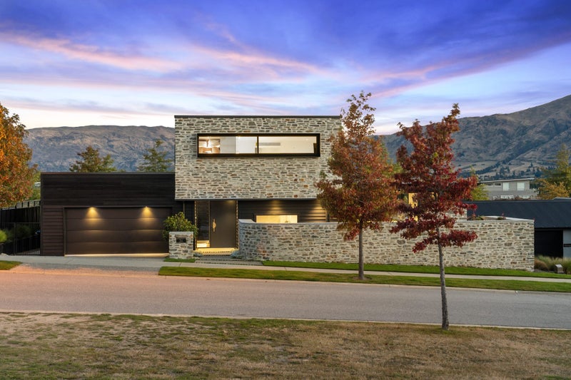 34 Minaret Ridge, Wanaka, Otago For Sale