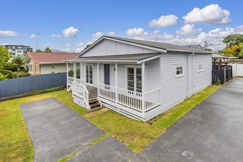 146 Point Chevalier Road, Point Chevalier, Auckland City, Auckland For Rent