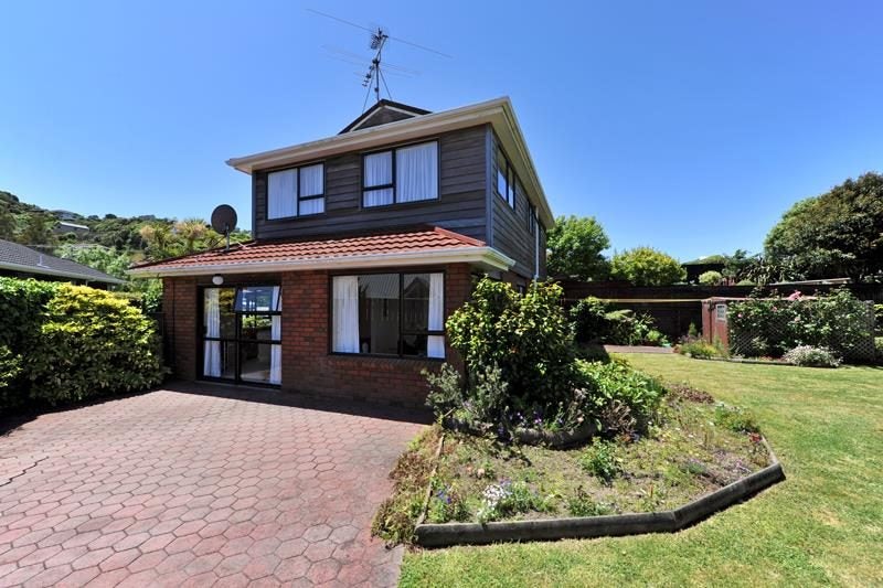 67A Thatcher Crescent, Crofton Downs, Wellington, Wellington For Rent