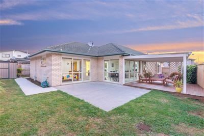 21 Skelligs Drive, Flat Bush, Manukau City, Auckland For Rent
