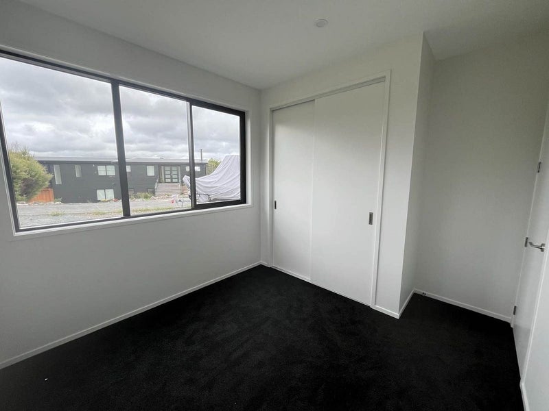 250 Hillcrest Road, Orewa, Rodney, Auckland For Rent