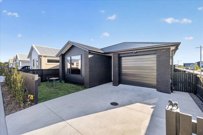 2 Wharangi Lane, Papamoa, Tauranga, Bay Of Plenty For Sale