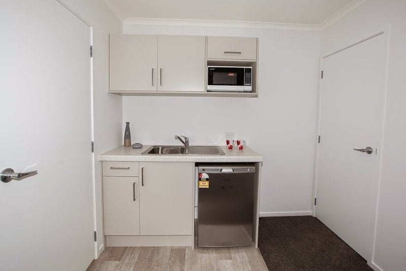 2D/52 Helena Rd, Hillcrest, Hamilton, Waikato For Rent
