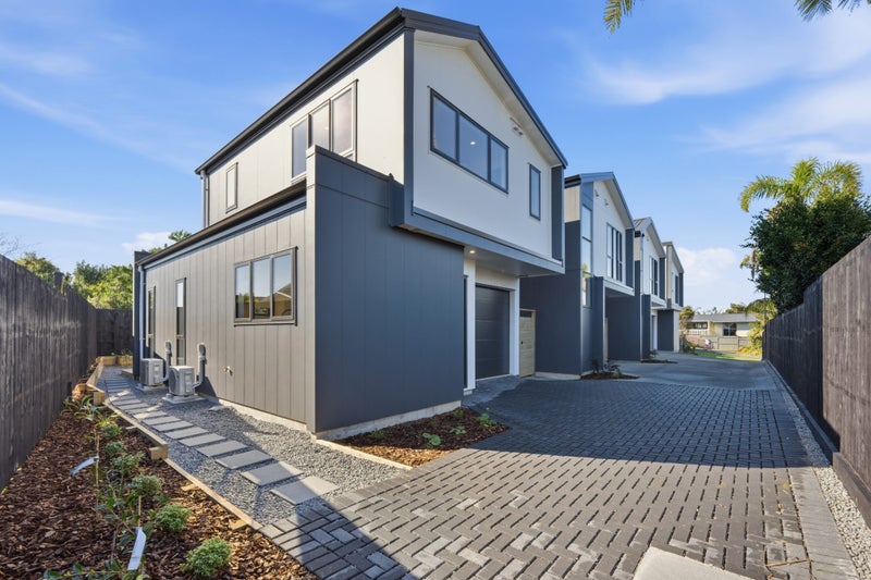 32D Tyrian Close, Half Moon Bay, Manukau City, Auckland