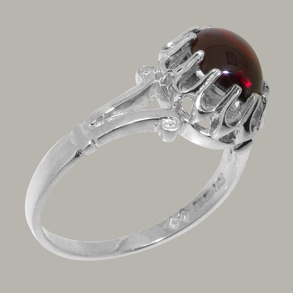 9ct White Gold Garnet ring Womens Engagement Ring - Size Y 1/2 : BidBud