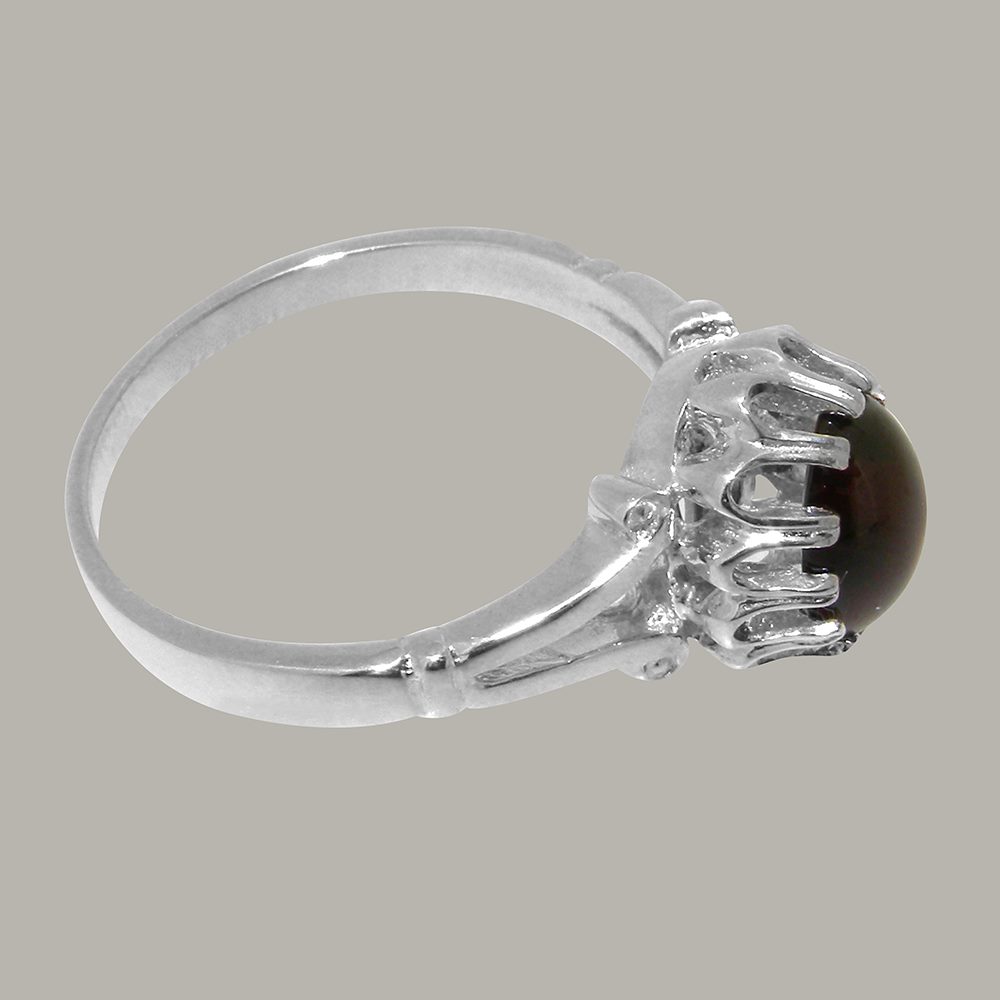 9ct White Gold Garnet ring Womens Engagement Ring - Size Y 1/2 : BidBud