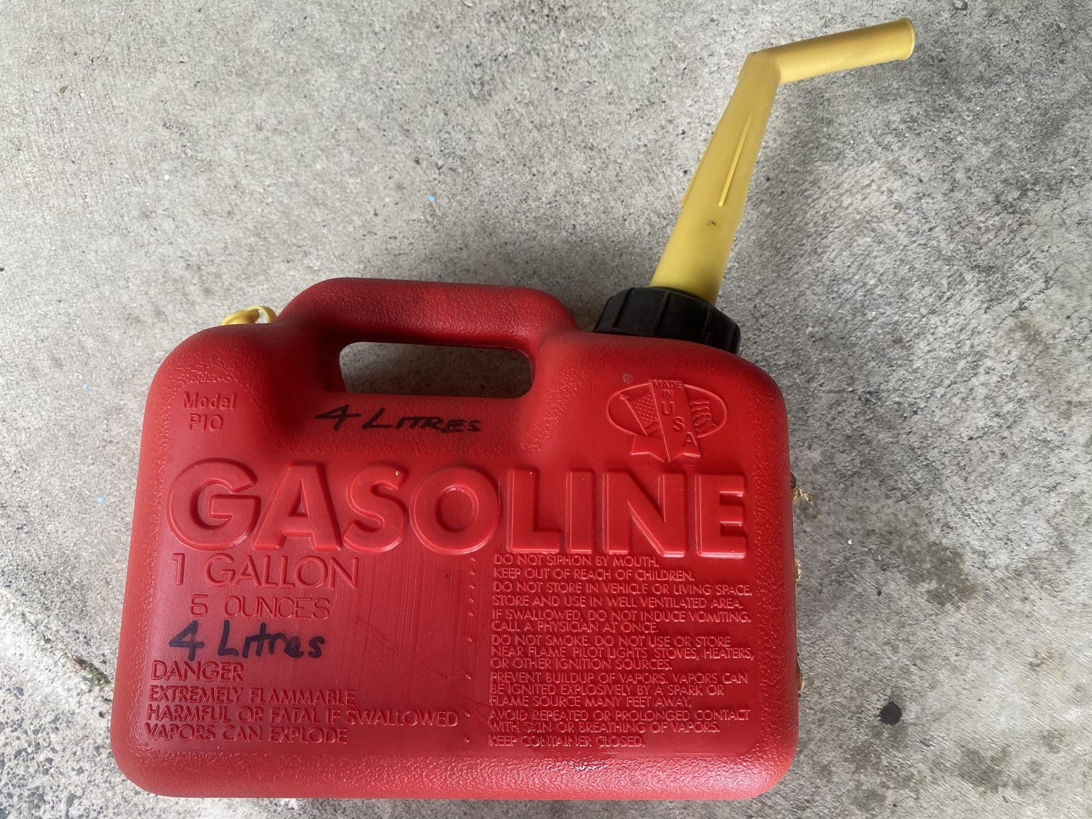 Quality USA Made 1 Gallon Petrol Can : BidBud