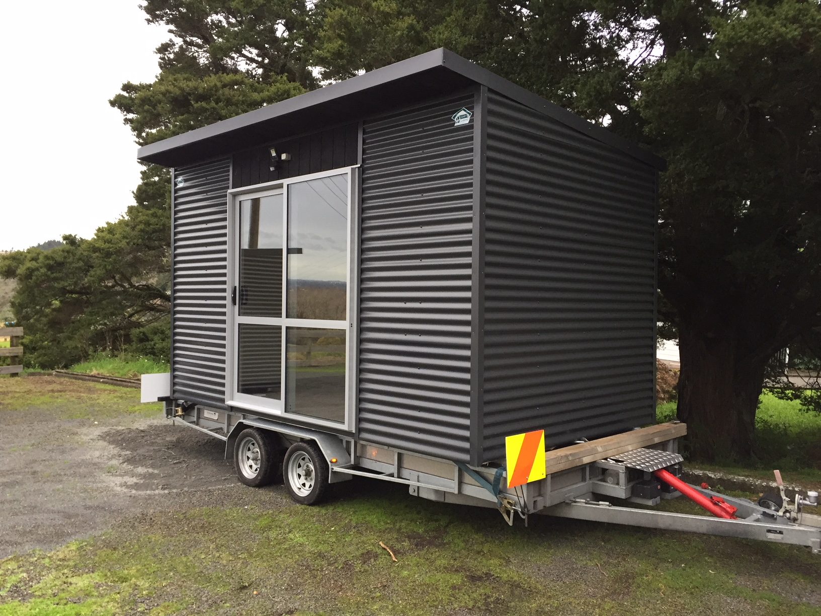 CABIN RENTAL - CABIN TO RENT Standard or Small : BidBud