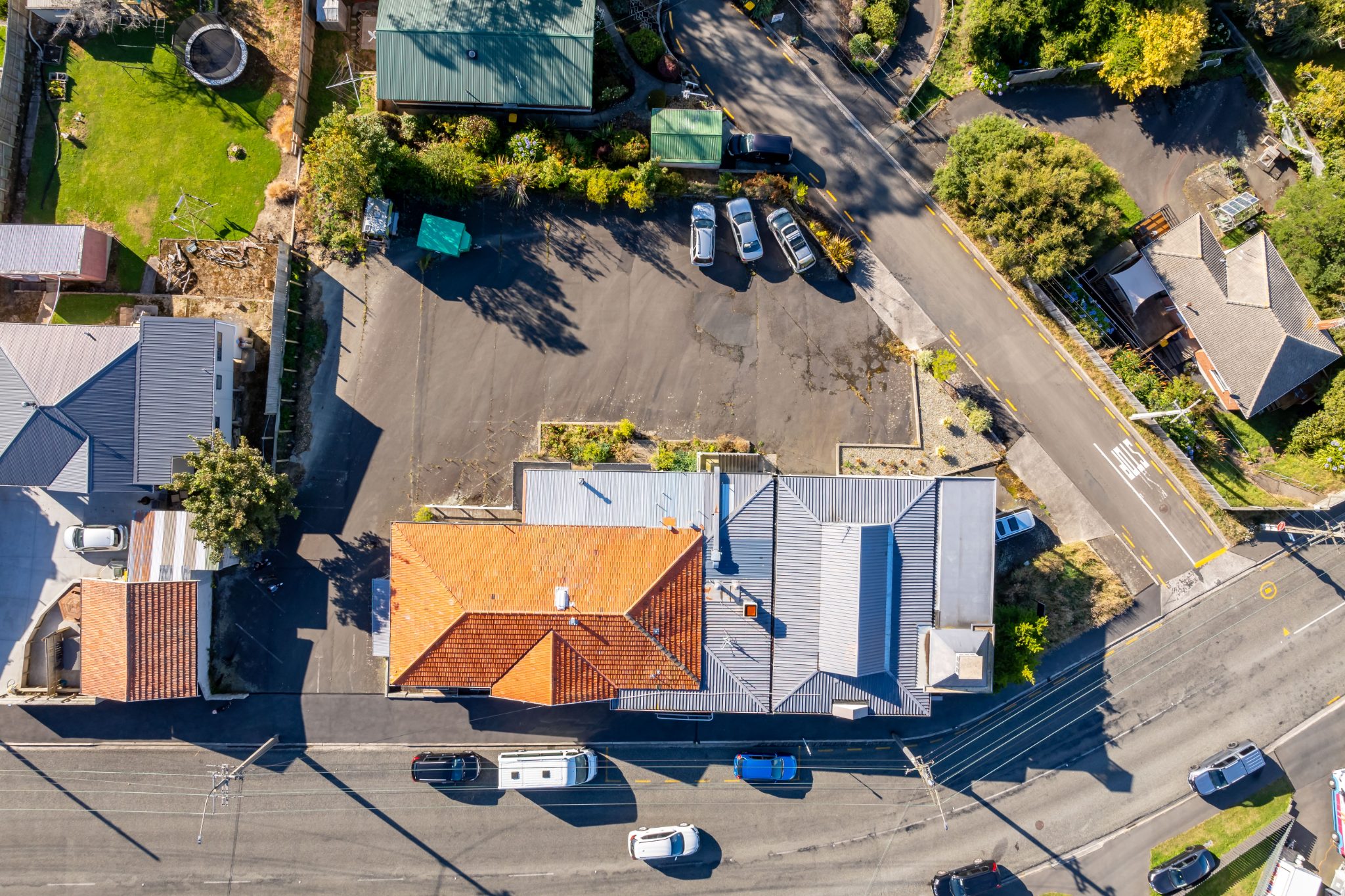 Rare Opportunity at 140 Highcliff Road! : BidBud