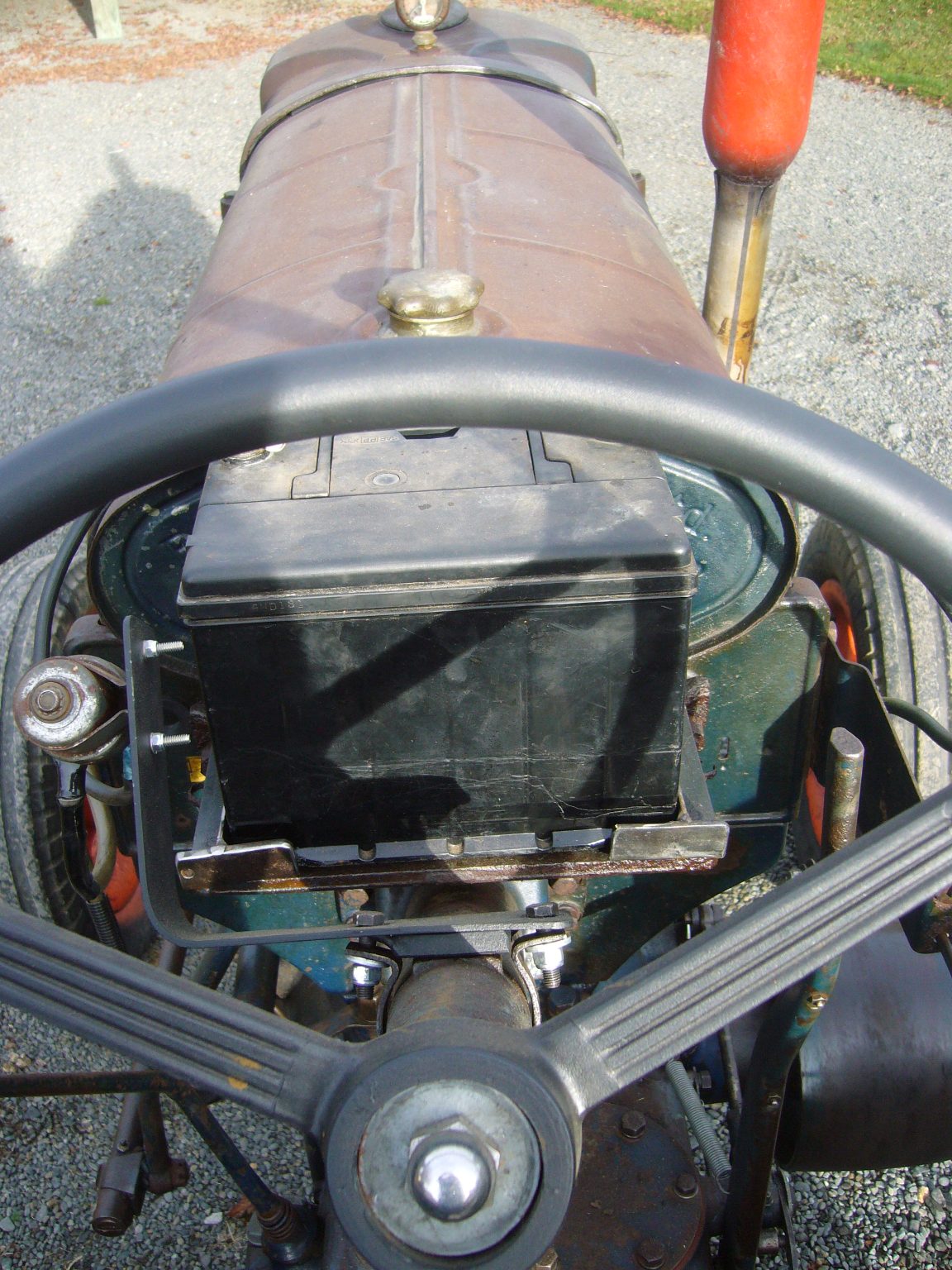 Fordson E27N : BidBud