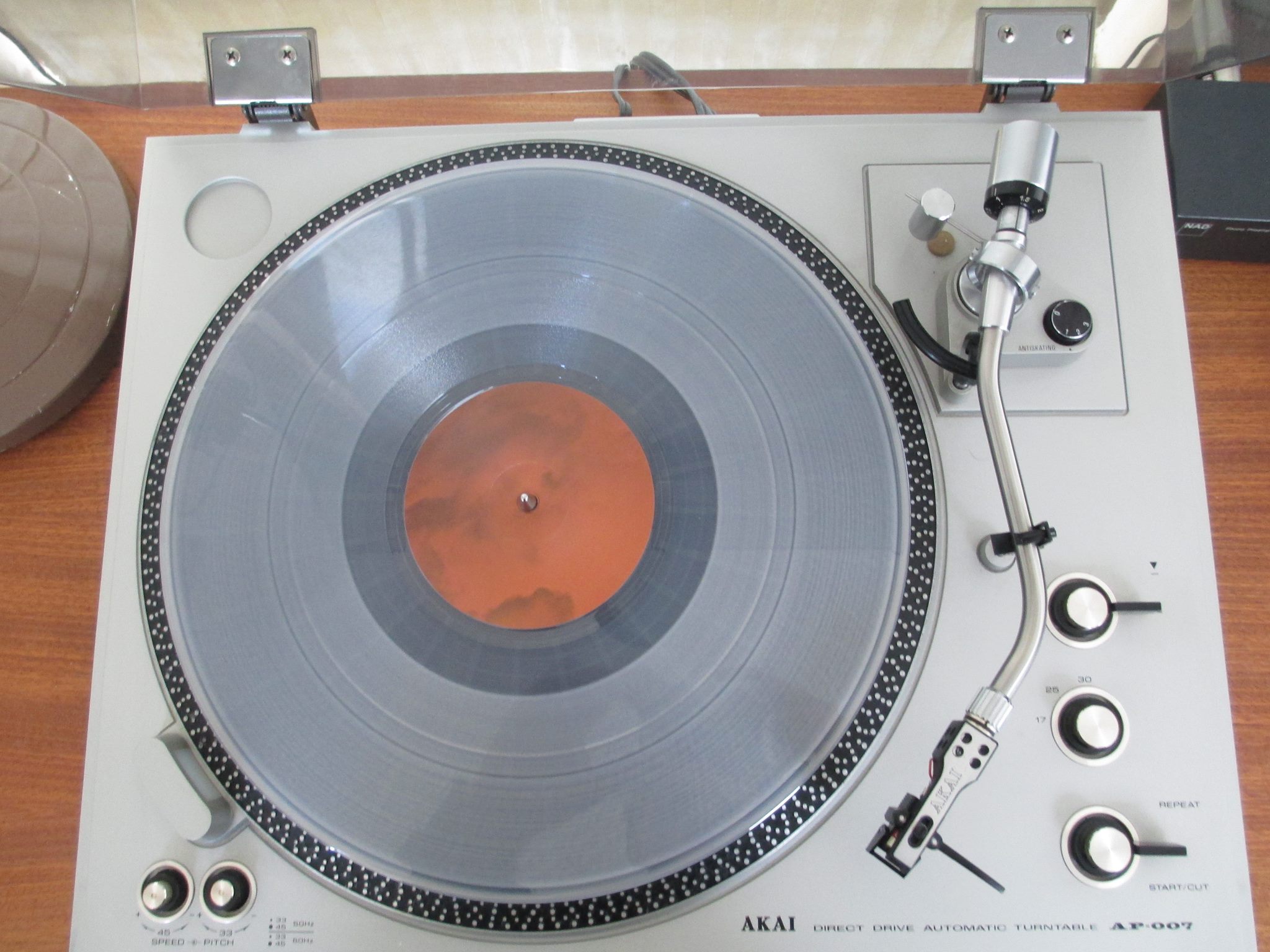 Turntable Guy for turntable repairs and servicing : BidBud