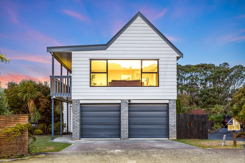 Property Valuation for 25 Longitude Place, Whitby, Porirua | Trade Me ...