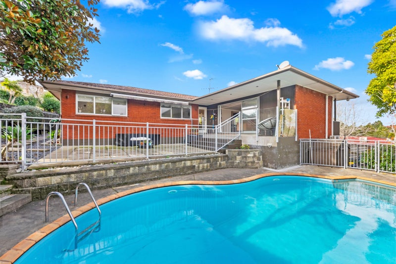 Property Valuation for 31 Barlow Place, Chatswood, Auckland | Trade Me ...