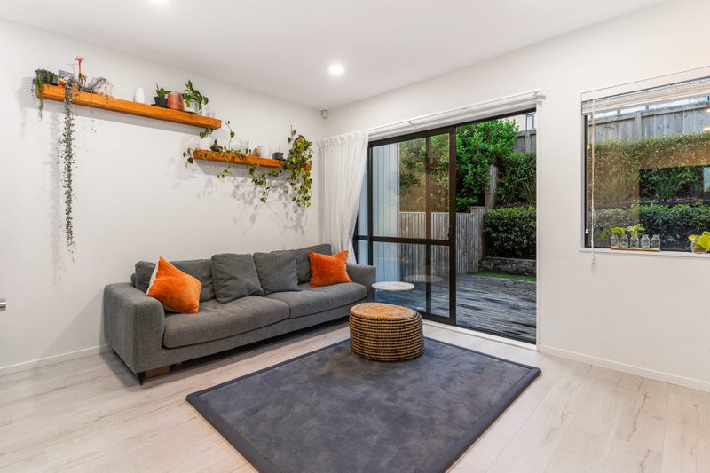 Property Valuation for 136C Tiriwa Drive, Massey, Waitakere City ...
