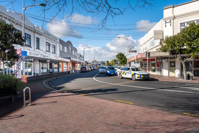 Property Valuation for 146 Old Wairoa Road, Papakura, Papakura | Trade ...